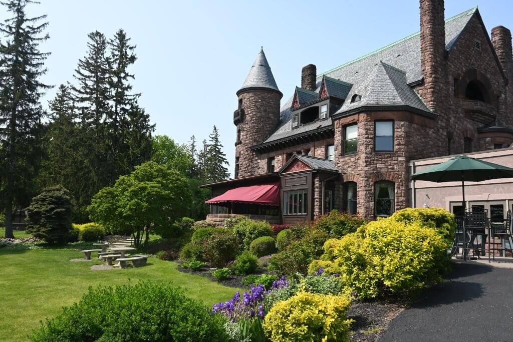 100 Ways to Celebrate Women - Finger Lakes of New York